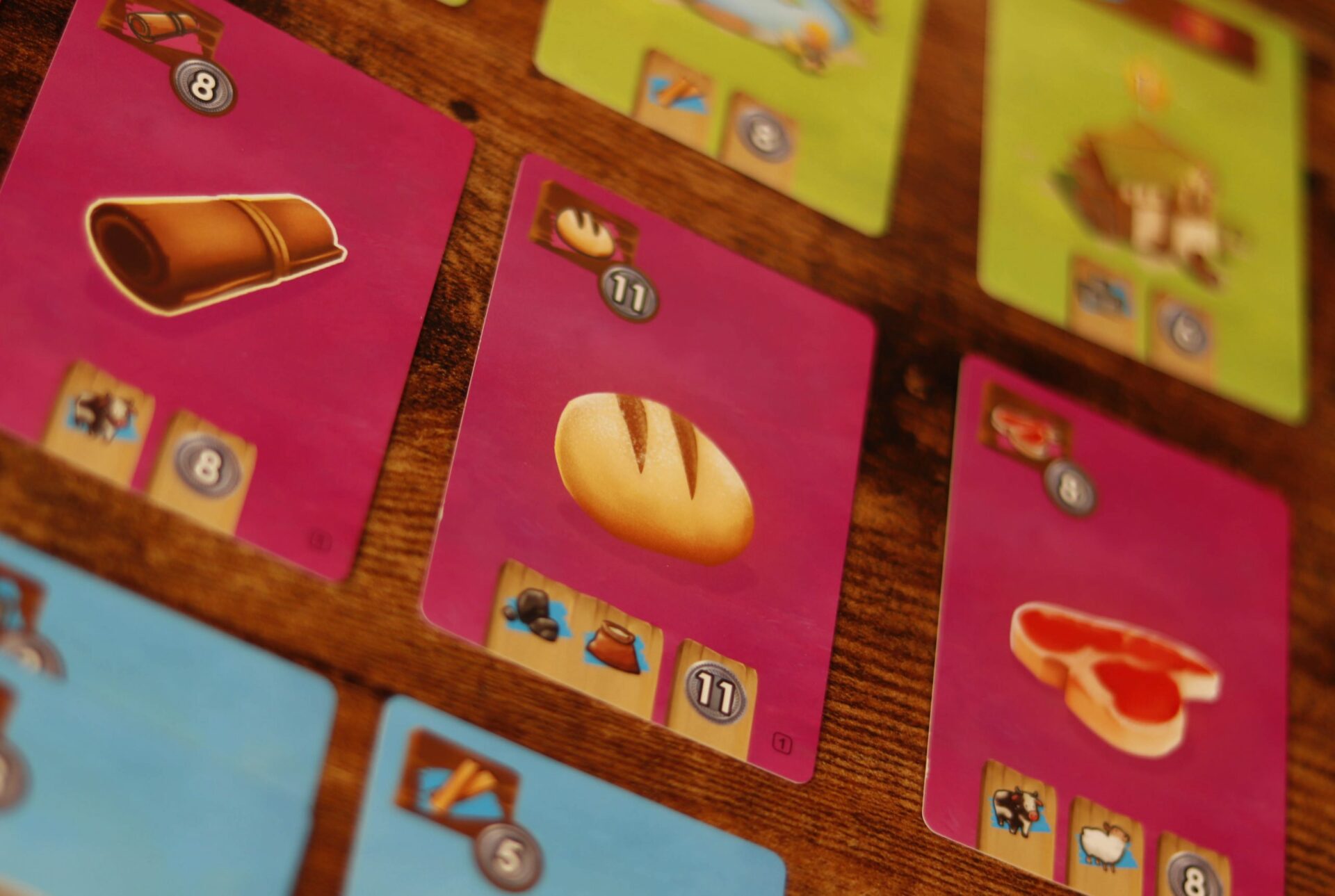 Little Factory - IELLO