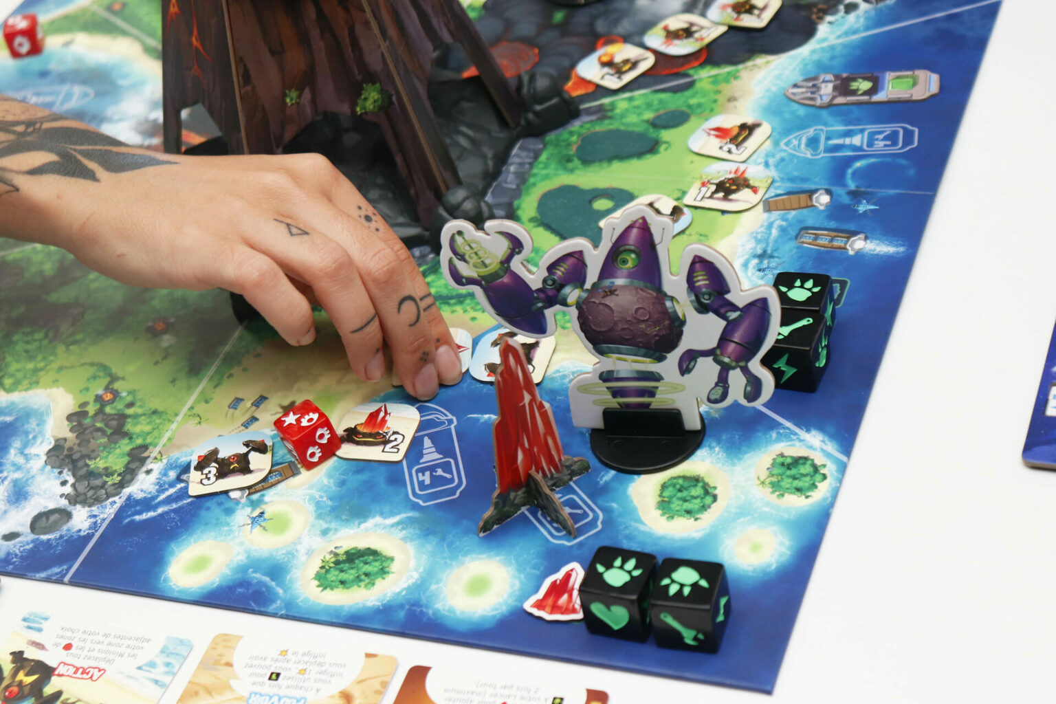 King of Monster Island - IELLO