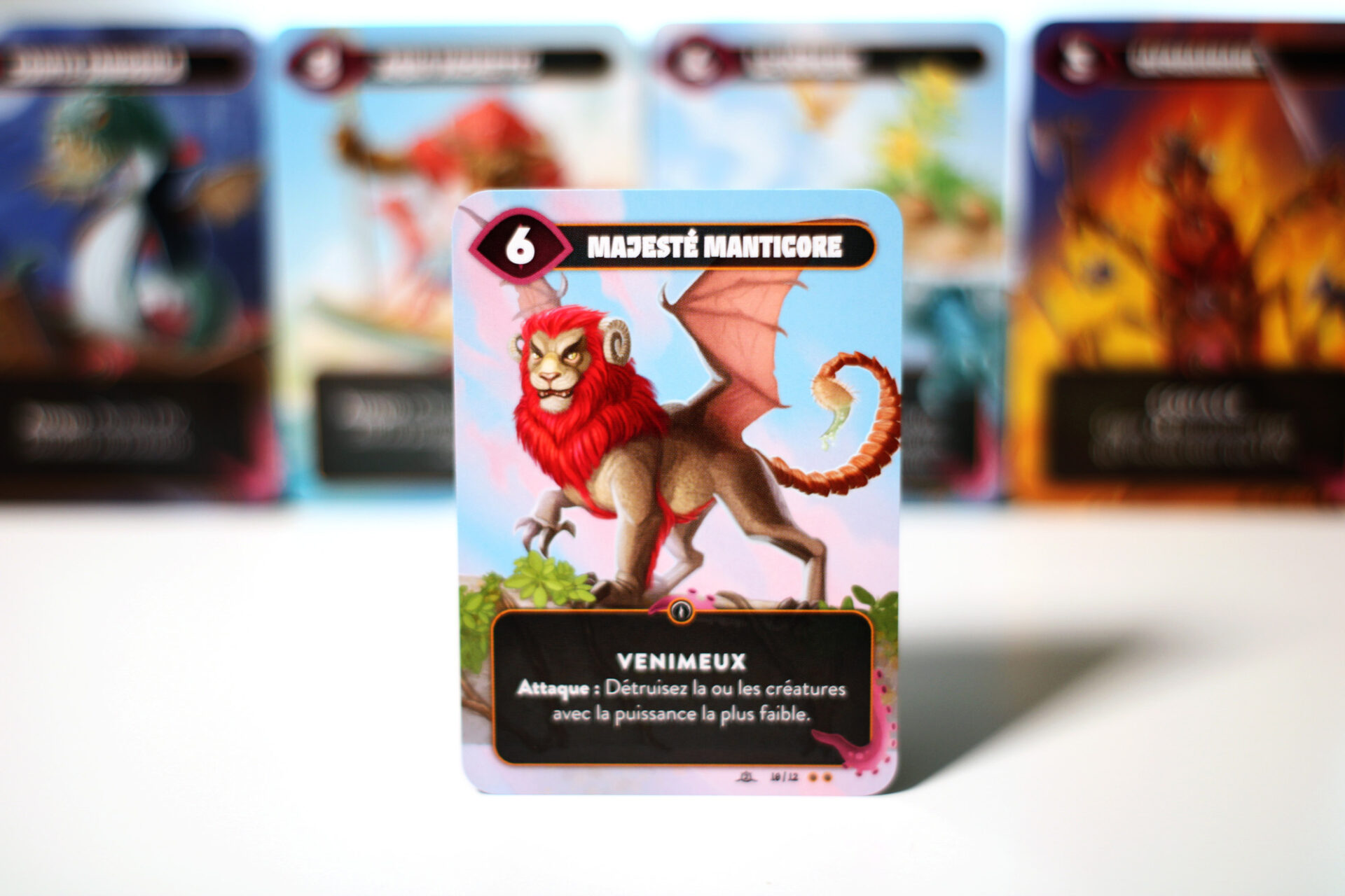 Mindbug : Nouveaux Serviteurs - IELLO